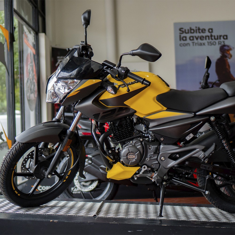 Moto Street Naked 0km Bajaj Rouser NS 125 - Urquiza Motos Color Amarillo